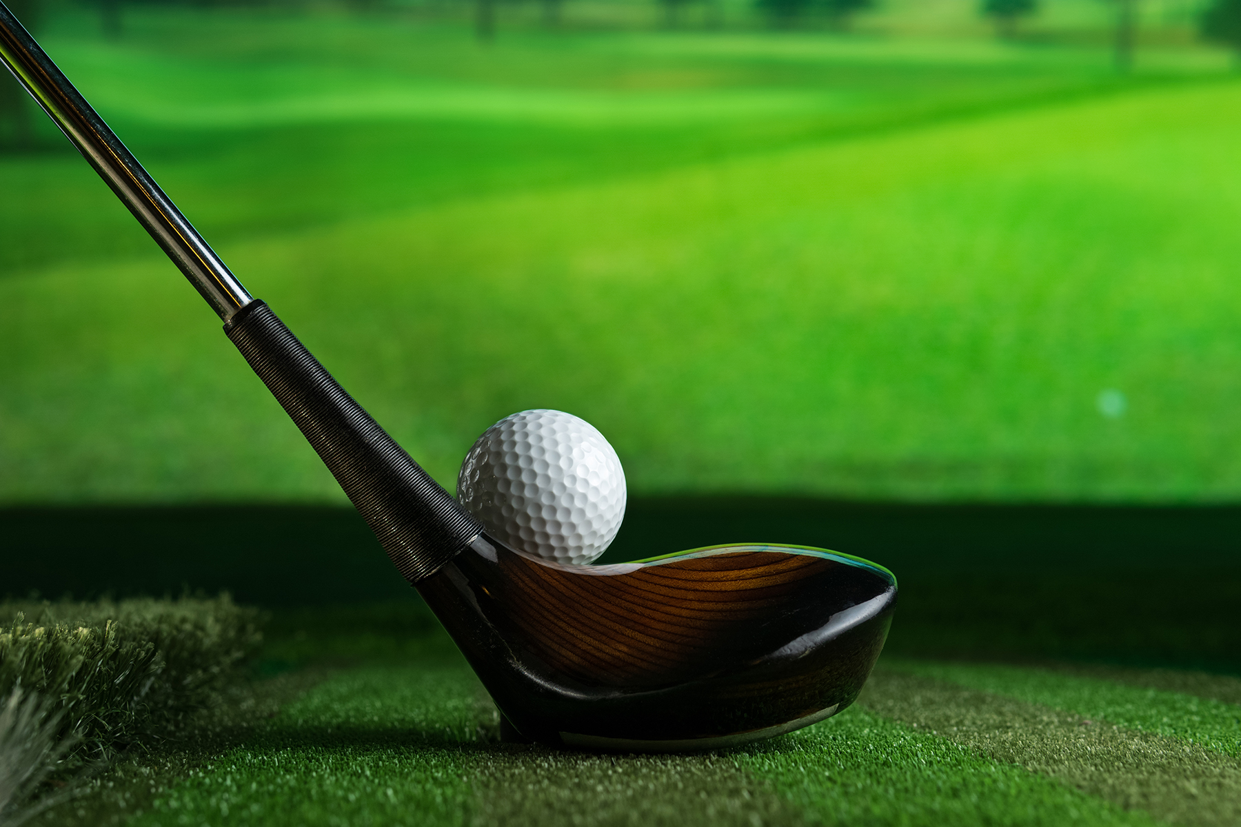 Ironwood | Longmont's Best Sports Bar & Golf Simulators